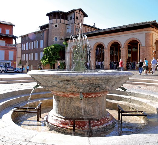 Parcours Gaillac, centre ancien, promenade d'un lieu à un autre - Wivisites