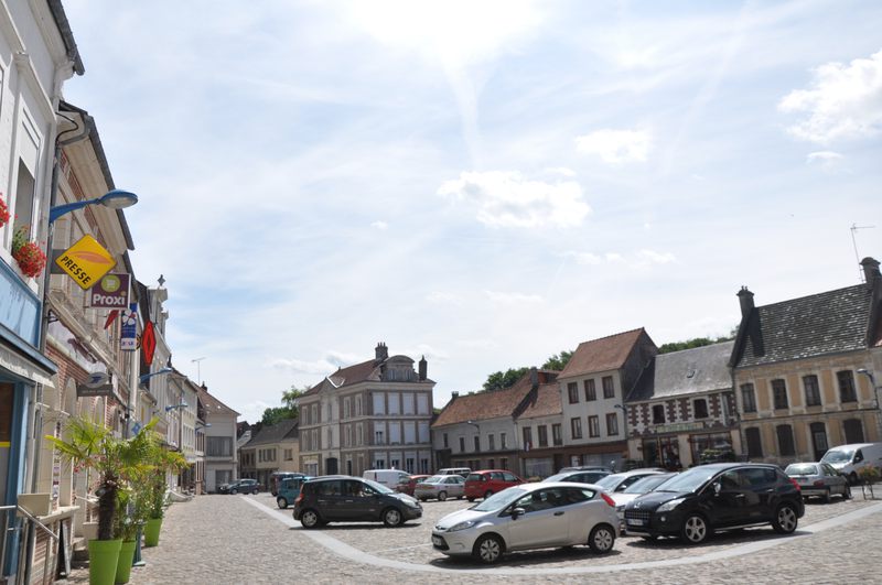 Domart-en-Ponthieu, l'ancienne ville forte - Wivisites